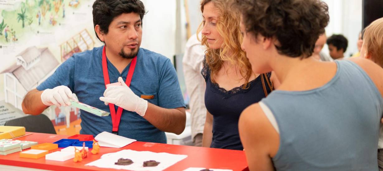 Peru presented innovative projects at FAB14